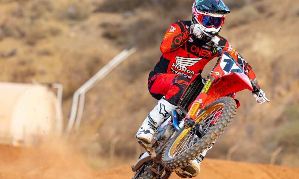 Vidéo: Dylan, Jett & Hunter préparent Anaheim 1